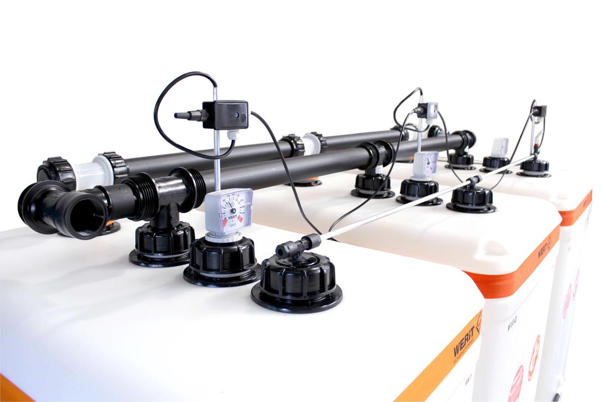 Plastiktanks - Marke Werit - Luxemburg - Belgien